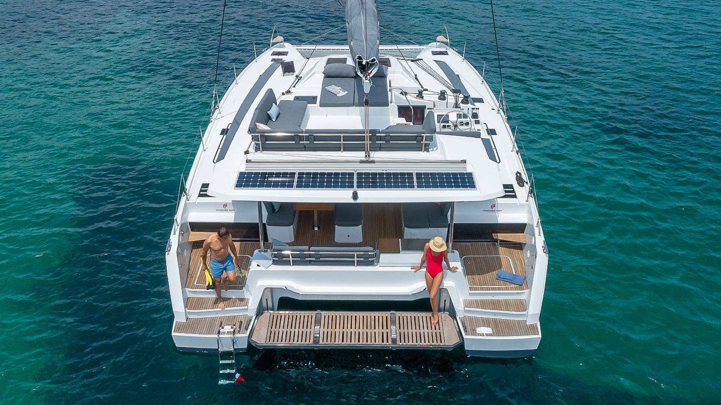 Luxury cruising catamaran Elba 45 - Fountaine Pajot